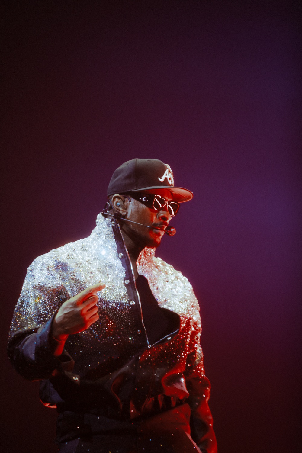 Live Review: Usher – 8th April 2025 – O2 Arena, London, UK