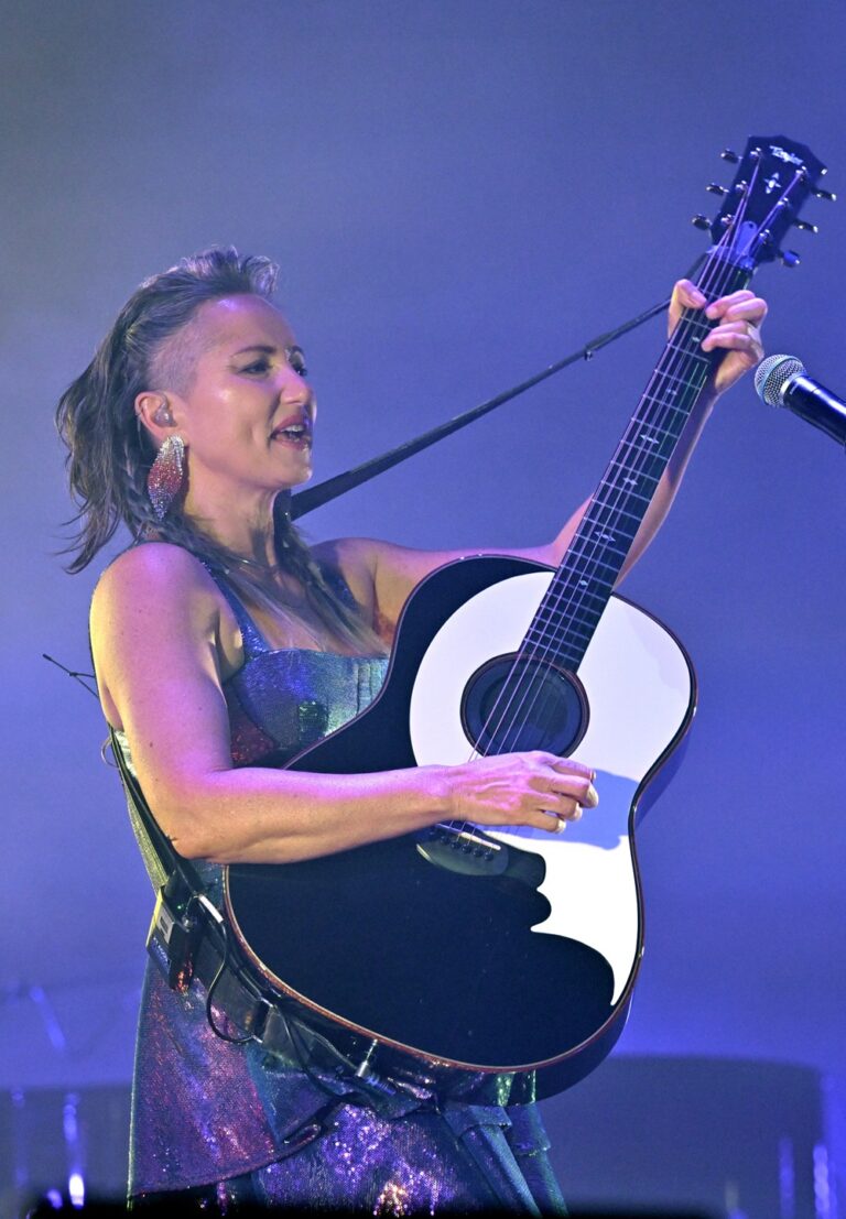 Live Review: KT Tunstall – 23rd June 2025 – Royal Albert Hall, London, UK