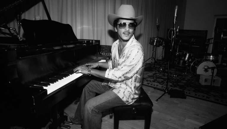 News: Bruno Mars Announces First Global Tour In A Decade